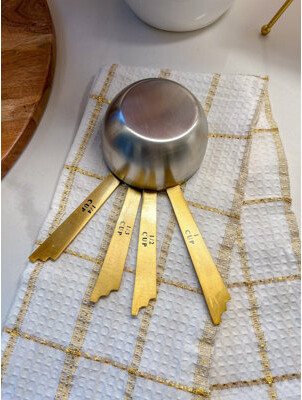Classic Touch S/4 Measuring Spoons with Mosaic Design Gold Handle ...