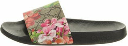 Gucci GG Supreme Slides - ShopStyle