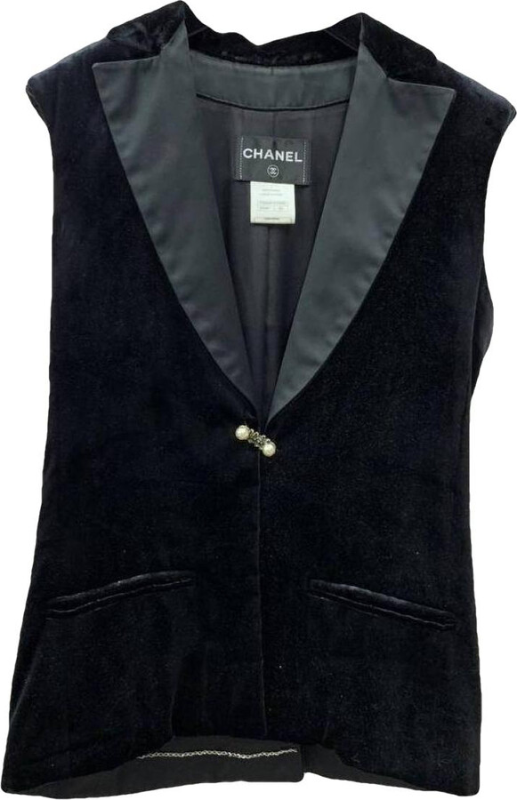 Chanel La Petite Veste Noire velvet jacket - ShopStyle Vests