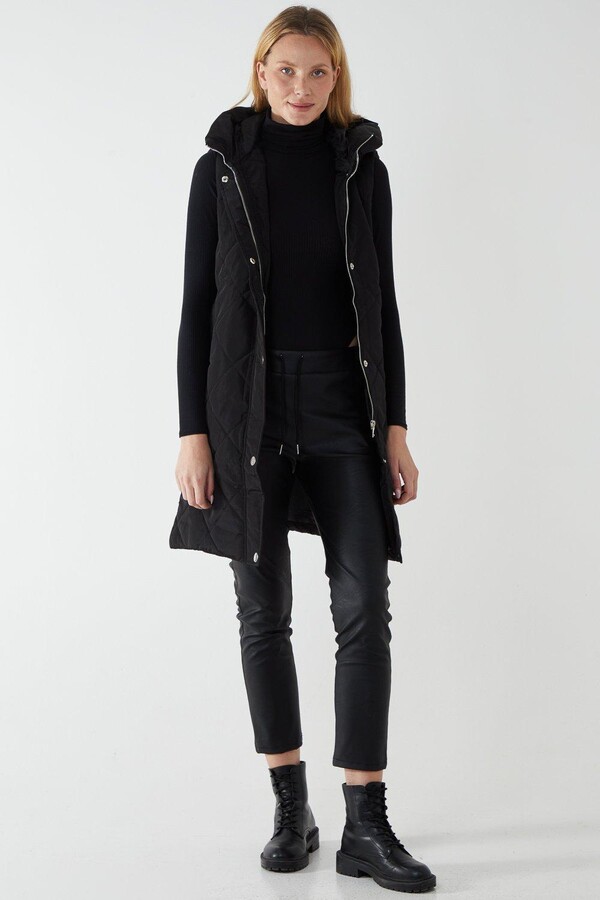 Blue Vanilla Diamond Quilted Longline Vest - ShopStyle Jackets