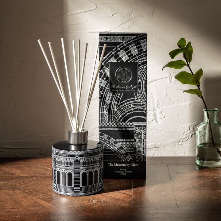 Natural History Museum The Museum by Night Diffuser, 200ml Black ...