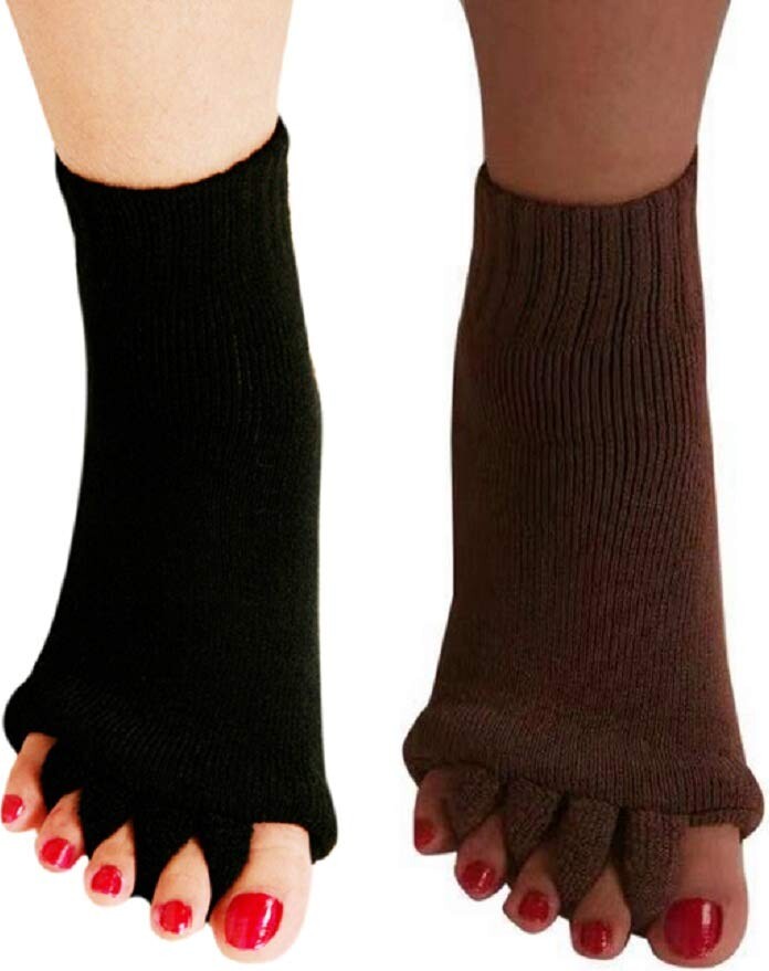 AIBEARTY 2 Pairs Yoga Sport Gym Five Toe Separator Socks Foot Alignment ...