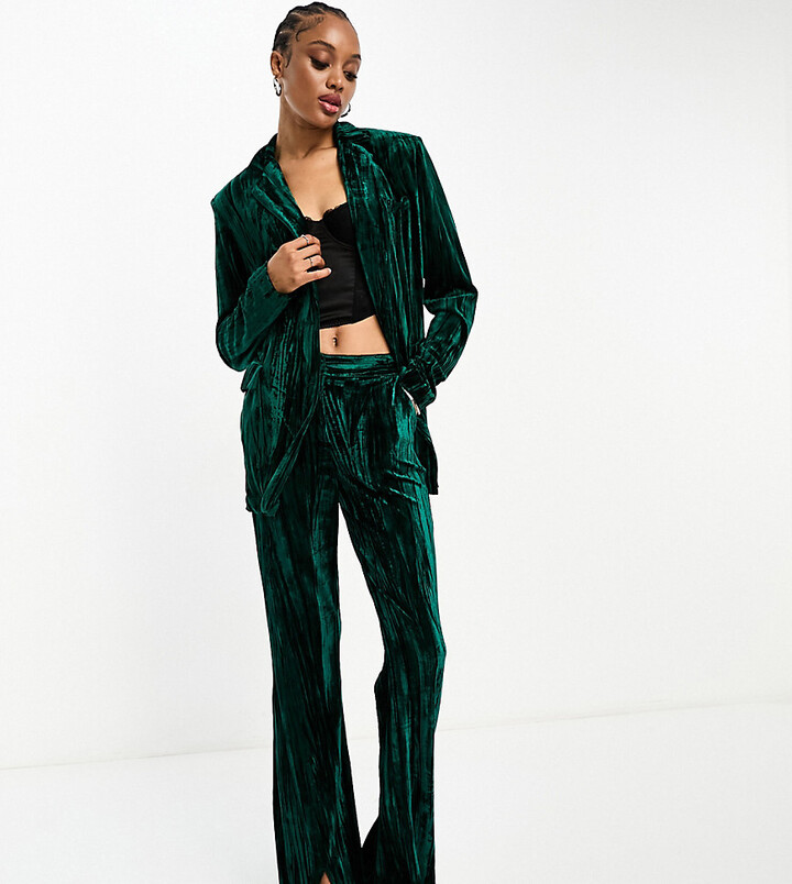 Extro & Vert Tall tailored velvet blazer in emerald green - part of a ...