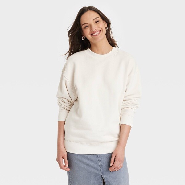 Universal Thread Women' Leiure Studio Overized Pullover Sweathirt ...