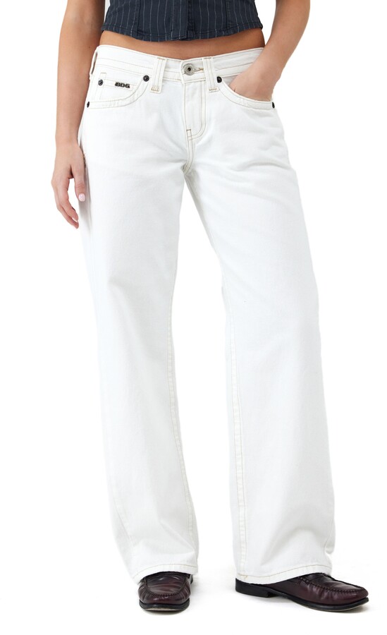 BDG Kayla Low Rise Wide Leg Cargo Jeans - ShopStyle