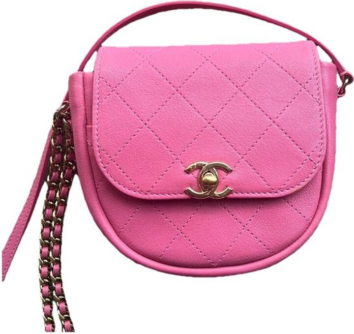 Chanel Coco Curve leather crossbody bag - ShopStyle