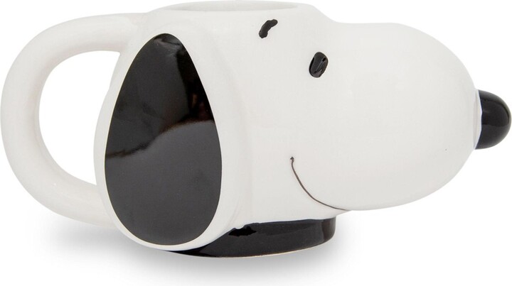 Silver Buffalo Peanuts Snoopy 3D Sculpted Ceramic Mug | Holds 20 Ounces ...