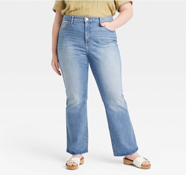Universal Thread Women's Plus Size High-Rise Vintage Bootcut Jeans ...