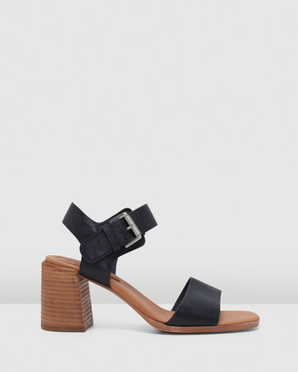 Clarks Shoes For Women | Shop the world’s largest collection of fashion ...