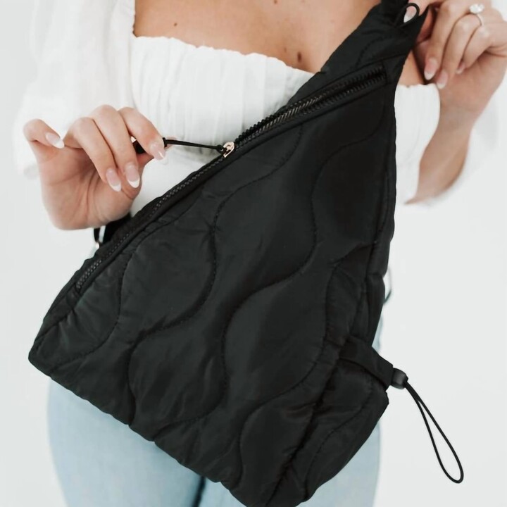 Pretty Simple Women's Striding Through Philly Puffer Bag In Black ...