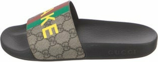 Gucci GG Supreme Slides - ShopStyle