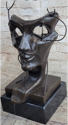 Bloomsbury Market SELF PORTRAIT WITH FRIED BACON (1941) by Salvador ...