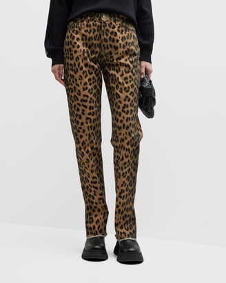 How To Wear Leopard Print Like a Pro