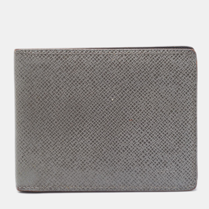 Louis Vuitton Grey Taiga Leather Bifold Wallet - ShopStyle