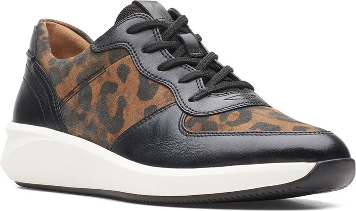 Clarks Un Rio Sprint Leather Shoe - ShopStyle Flats