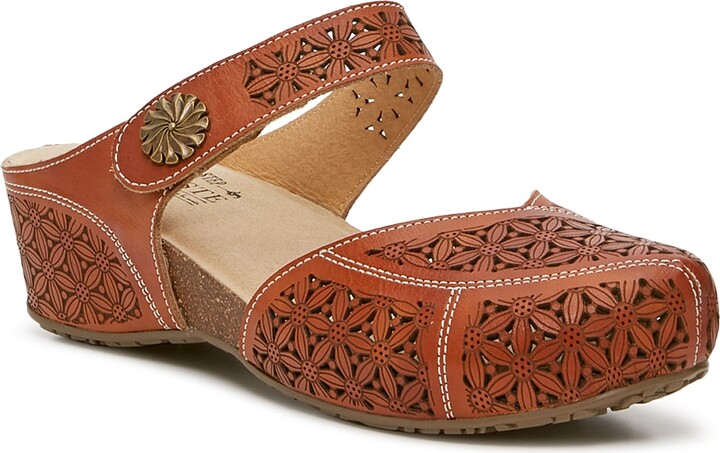 L'Artiste by Spring Step Acrobatic Clog - ShopStyle