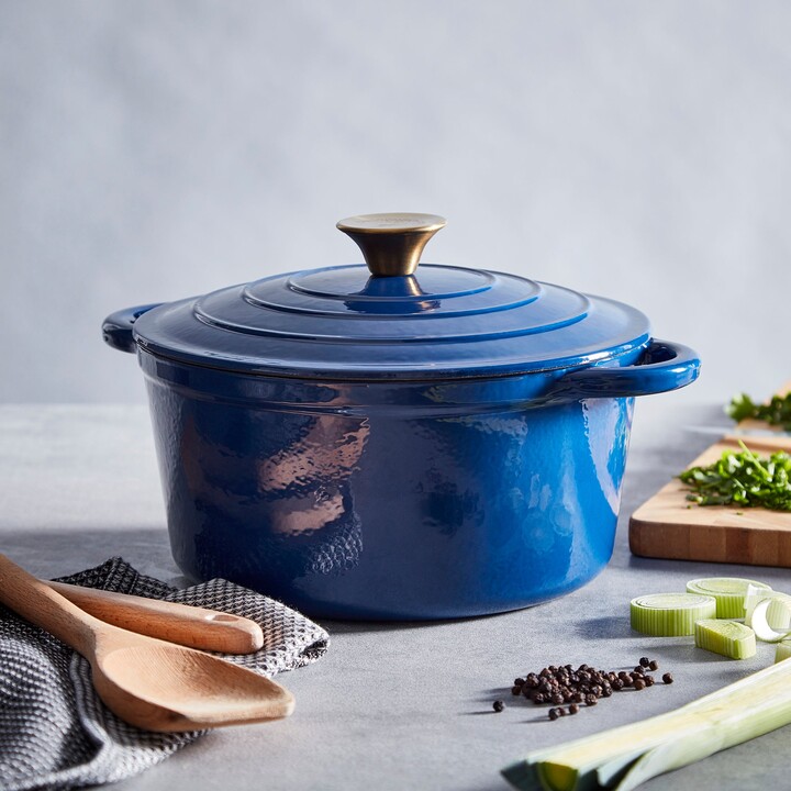 Barbary & Oak Cast Iron 24cm Round Casserole Dish Blue - ShopStyle