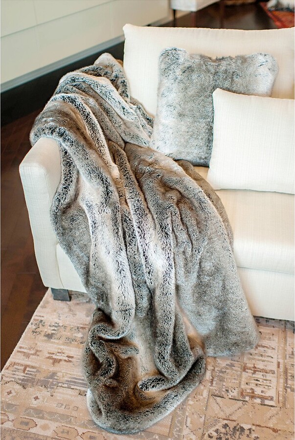 Donna Salyer's Fabulous-Furs Donna Salyers' Fabulous-Furs Faux Fur ...