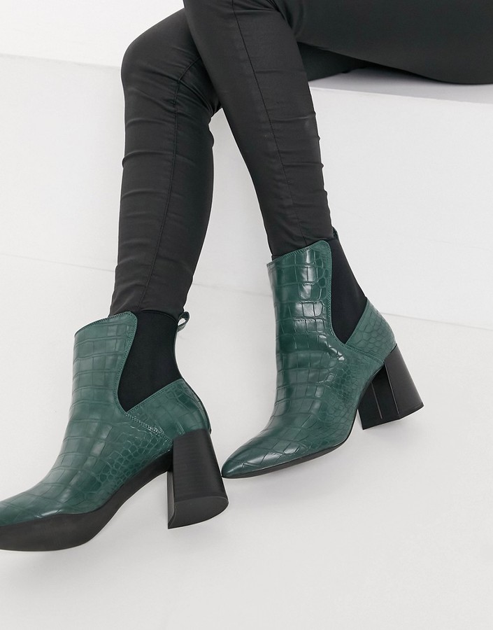 London Rebel pointed chelsea boots in green croc - ShopStyle