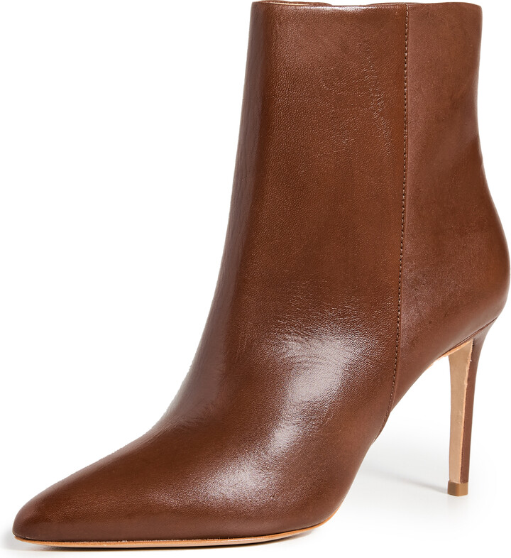 How to Mix and Match Neutral Colors Like a Pro