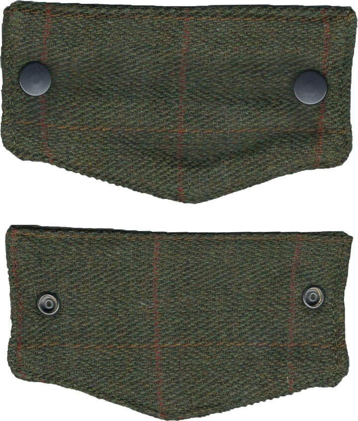 WALKER AND HAWKES - Derby Tweed Shooting Jacket Wind Flap - Dark Sage ...