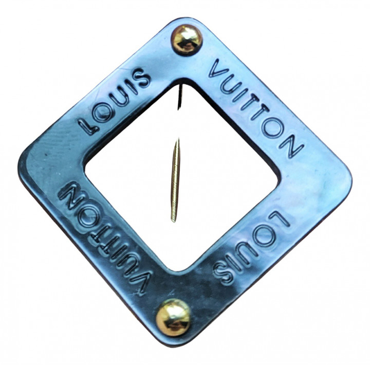 Louis Vuitton silver Plastic Pins & Brooches - ShopStyle Women's Fashion