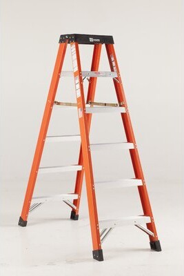 Bauer Corporation 5 ft Fiberglass Step Ladder Type IA (Extra Heavy Duty ...