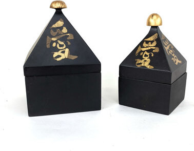 Dakota Fields Cacho Wooden Pyramid Top Love 2 Piece Character Box Set ...