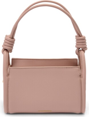 The Perfect Structured Handbags for Spring