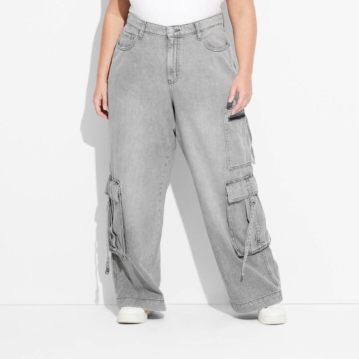 How To Style Plus Size Wide Leg Pants & Where To Shop Them