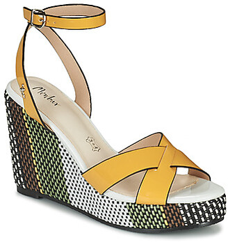 Menbur MIKA Ivory - ShopStyle Sandals