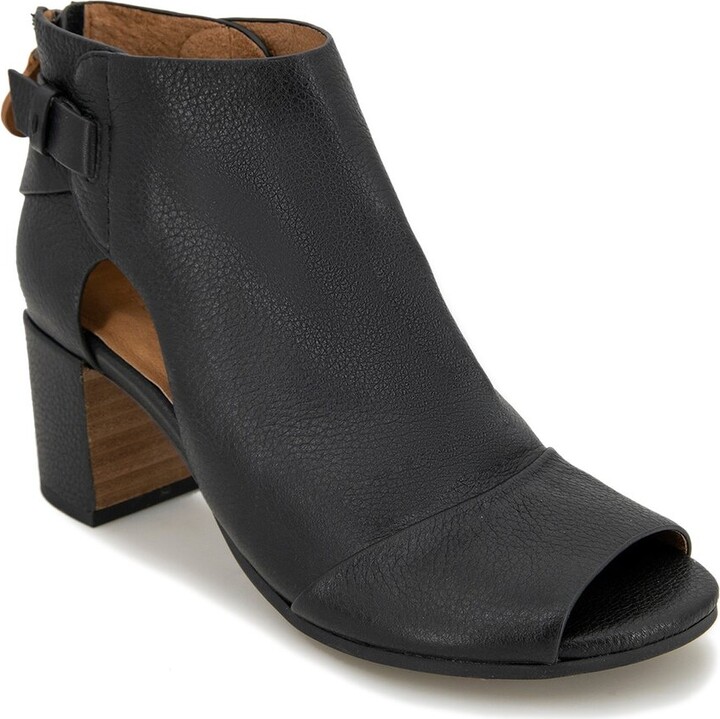 Gentle Souls by Kenneth Cole Charlene Leather Sandal - ShopStyle