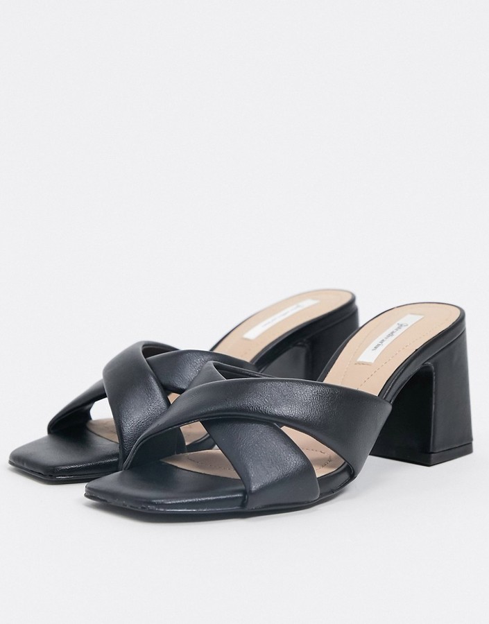 Stradivarius cushioned mule in black - ShopStyle