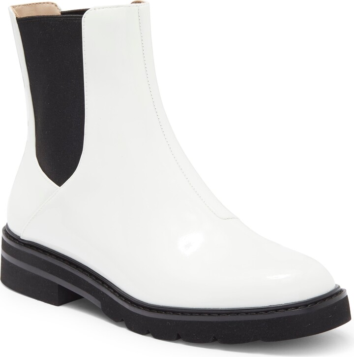 Stuart Weitzman Dylan Chelsea Boot - ShopStyle