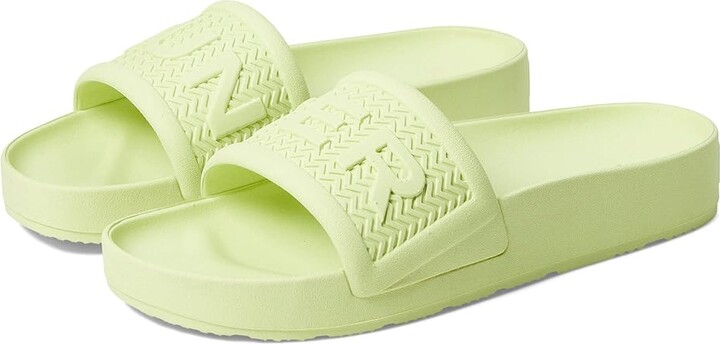 Hunter Bloom Algae Foam Slide (Zesty Yellow) Men's Boots - ShopStyle ...