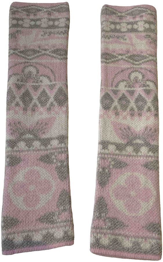 Louis Vuitton pink Wool Gloves - ShopStyle