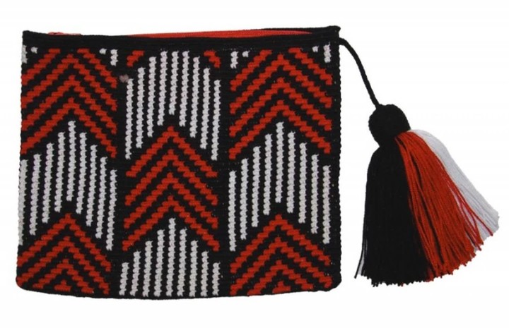 Mama Tierra Trace Crochet Pouch S Red - ShopStyle Bags