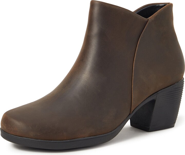 Clarks Women's Un Lindel Zip Ankle boots - ShopStyle