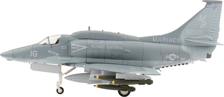 Douglas A-4F Skyhawk Attack Aircraft VMA-142 "Flying Gators" (1984 ...
