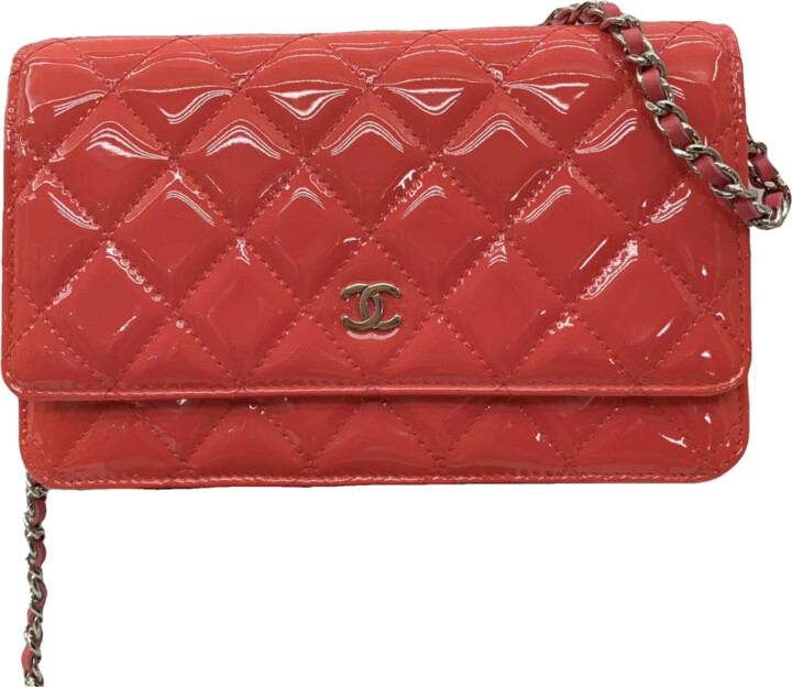 Chanel Wallet On Chain Timeless/Classique patent leather crossbody bag ...