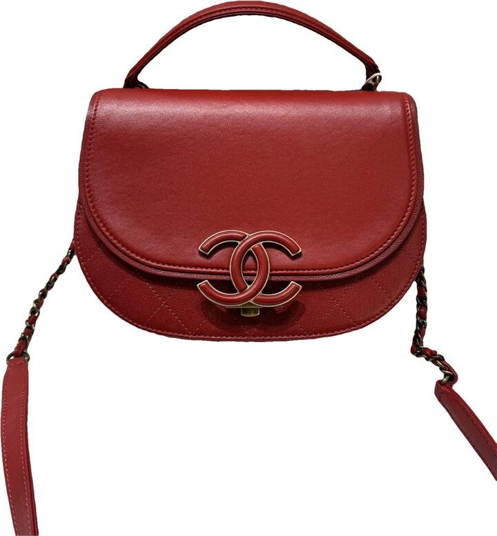 Chanel Coco Curve leather handbag - ShopStyle Shoulder Bags