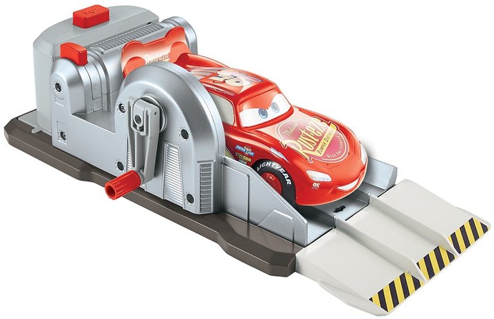 Disney Lightning McQueen Stuntin' Skills Playset - ShopStyle Toys