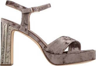 Menbur MIKA Ivory - ShopStyle Sandals