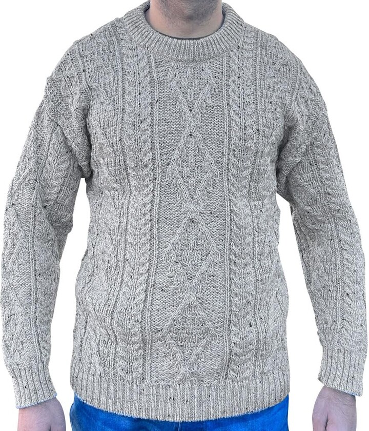 British Wool 100% Pure Arran Jumper - Made in The UK– Round Neck Unisex ...