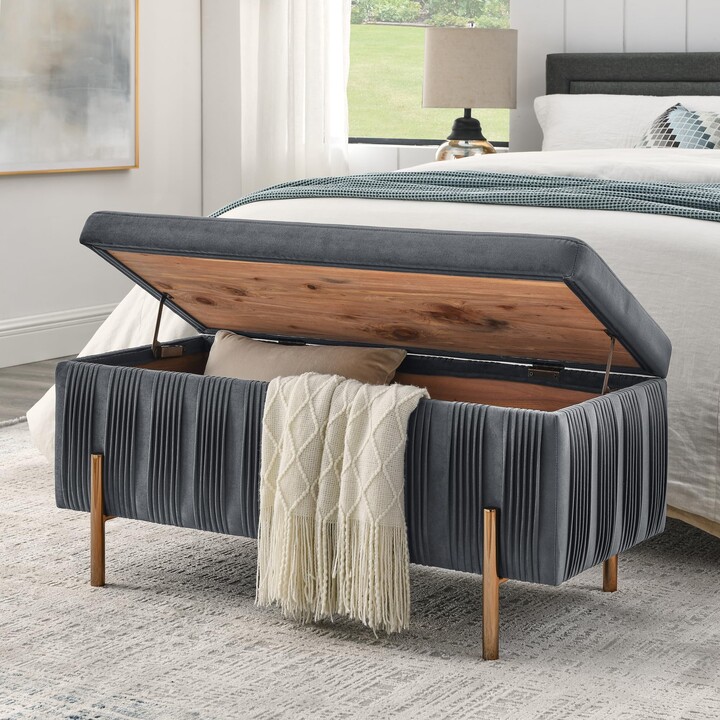 yoptote Elegant Upholstered Velvet Storage Bench with Cedar Wood Veneer ...