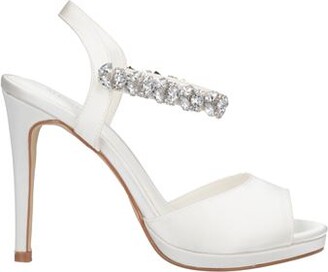Menbur MIKA Ivory - ShopStyle Sandals