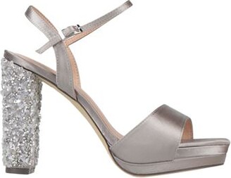 Menbur MIKA Ivory - ShopStyle Sandals