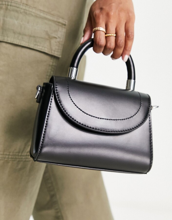 ASOS DESIGN curved envelope crossbody bag with detachable strap in ...