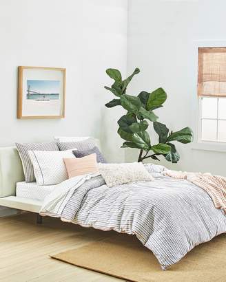 Fashion Look Featuring Splendid Activewear Tops and Splendid Comforters ...