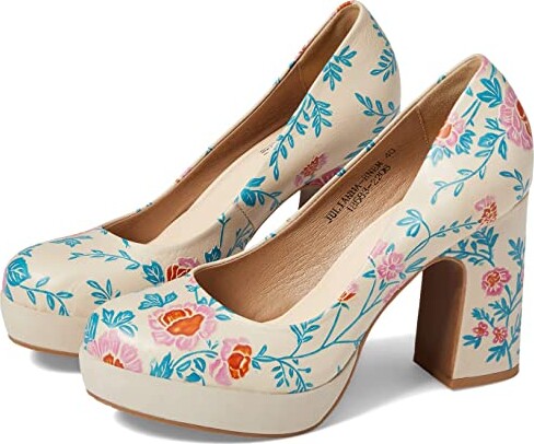 L'Artiste by Spring Step Julianna - ShopStyle Pumps